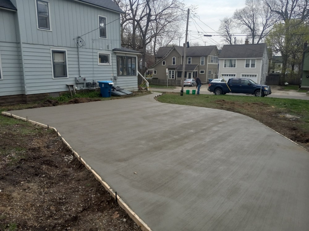 Driveway Installation - Golden Construction LLC
